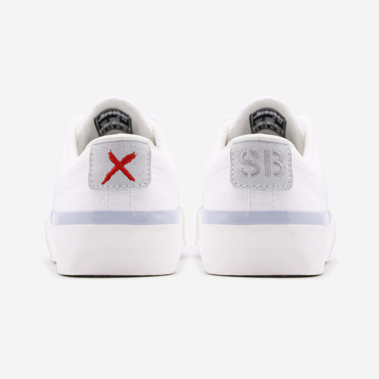รองเท้าผ้าใบ Breaker XSB สีขาว I Breaker-shoes.com