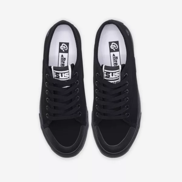 รองเท้าผ้าใบเบรกเกอร์ Breaker ISUS สีดำ I breaker-shoes.com