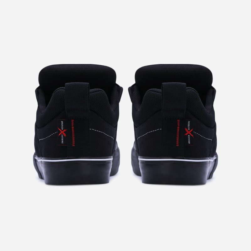 รองเท้าผ้าใบเบรกเกอร์ Breaker - #X3 สีดำ I breaker-shoes.com