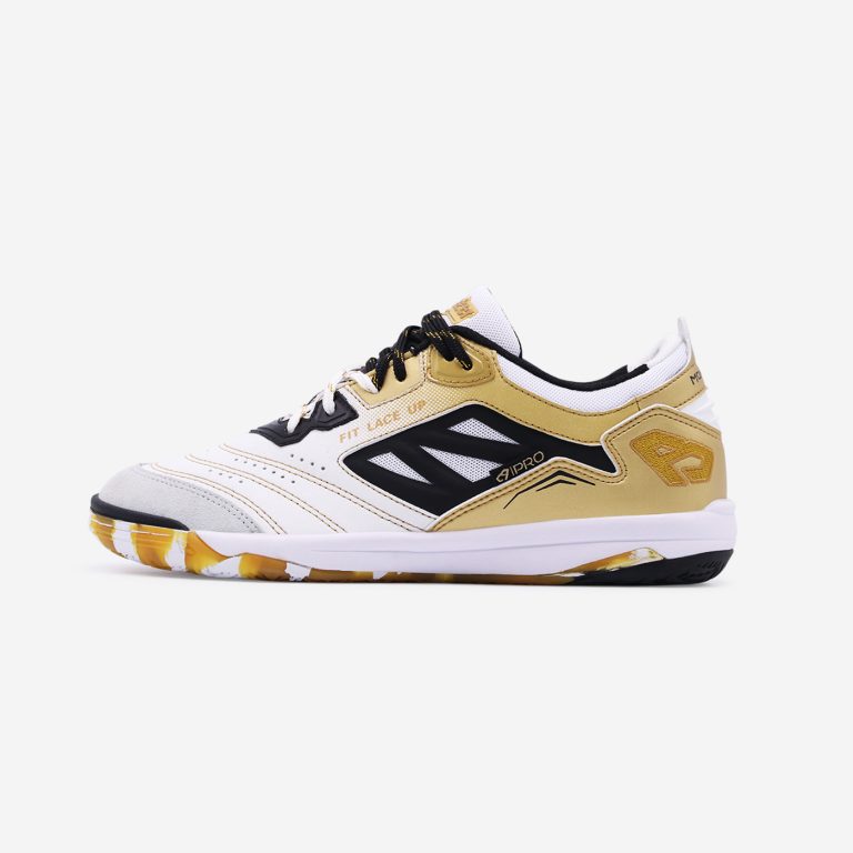 รองเท้าฟุตซอลเบรกเกอร์ Breaker Futsal : COBRA14 - Breaker-shoe.com